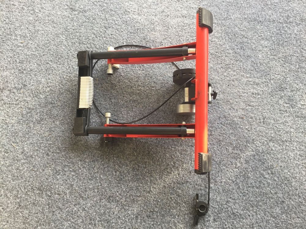 Rollentrainer Cycleforce One (Gebraucht) in Niederlenz für CHF 1 – nur ...