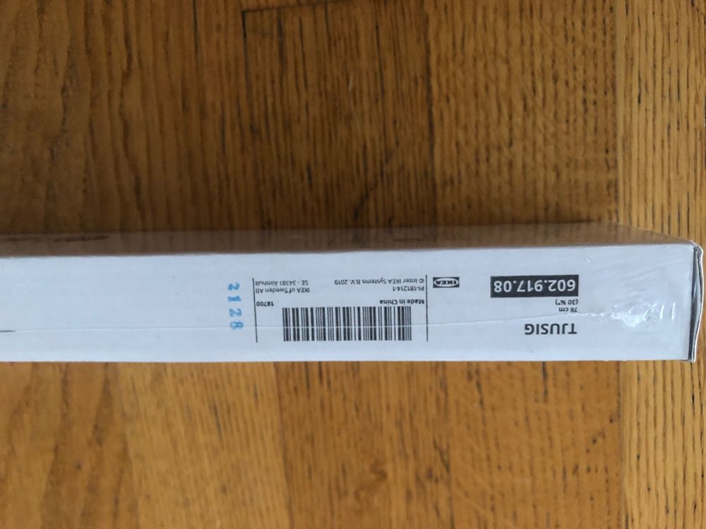 Ikea TJUSIG Garderobe, weiss, 78 cm lang, Neu (Neu (gemäss Beschreibung)) in Luzern für CHF 12 ...