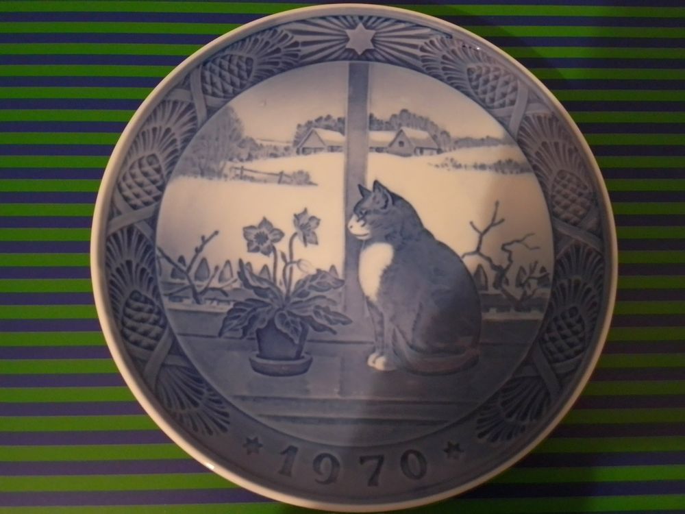 Royal Copenhagen Vintage Wandteller 1970, Julerose & Katze! (Gebraucht ...