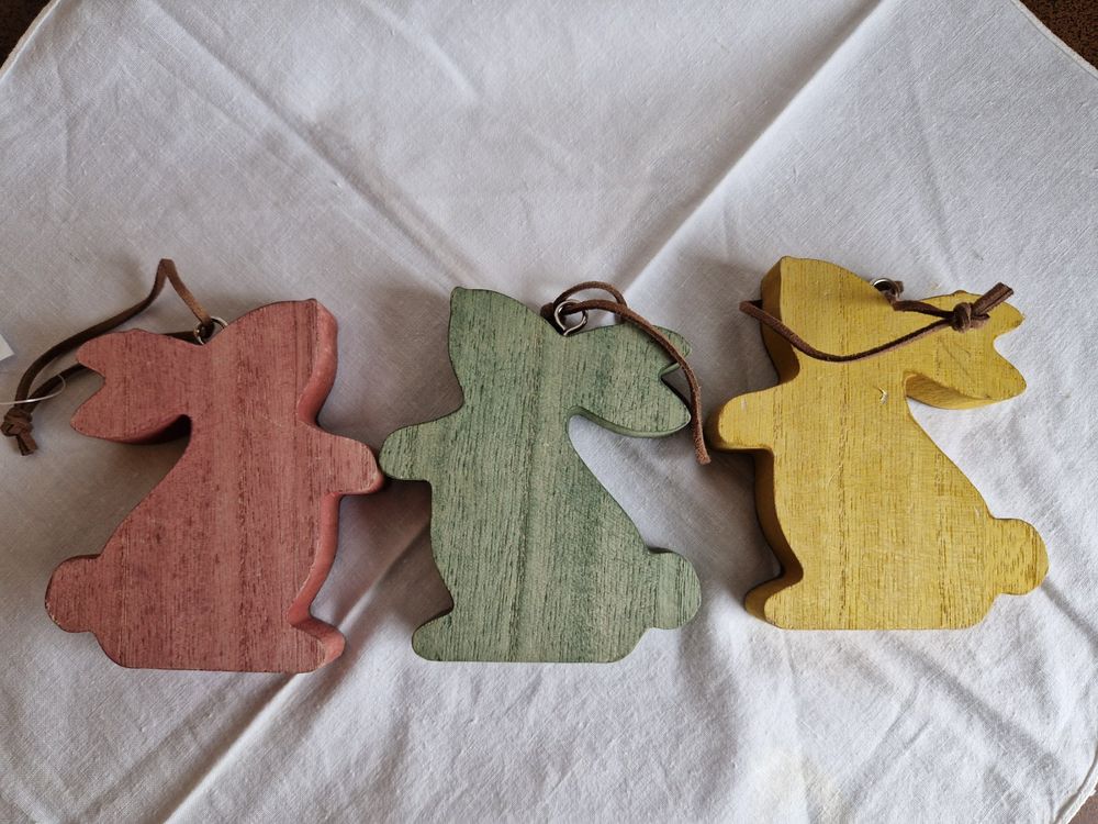 Drei Hasen Holz bunt emailliert mit Band 10 x 8cm (Neu und ...