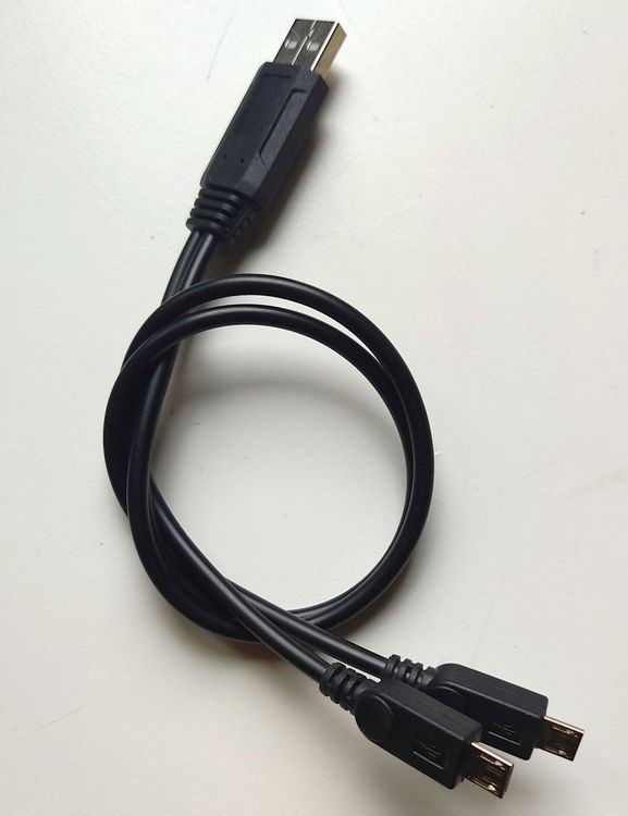 Splitter cable 1x Type-A USB to 2x Micro-USB | Kaufen auf Ricardo