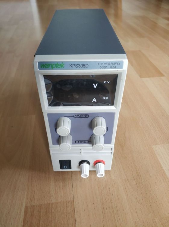 Labornetzteil 0-30V 5A (Gebraucht) in Vétroz für CHF 49 – mit Lieferung ...