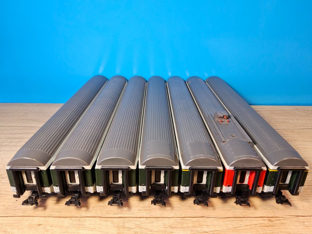 Märklin __ 7 teiliger SBB Schnellzug _ Pendelzug __ Spur H0 (Gebraucht) in Uerikon für CHF 349 ...