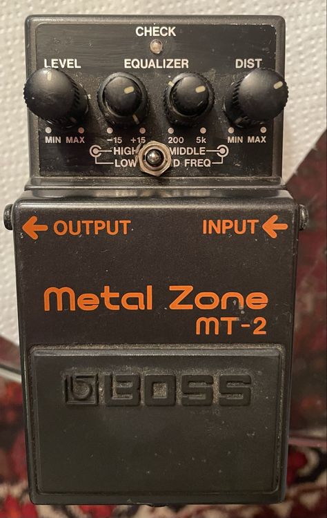 Boss Metal Zone MT-2 | Kaufen auf Ricardo