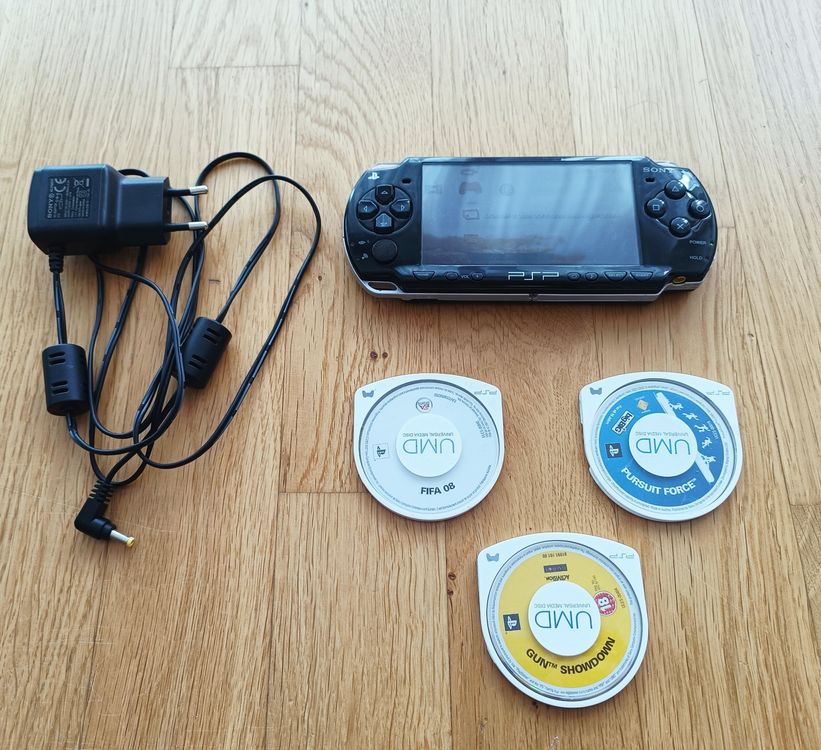Sony Psp 2004 avec jeux | Kaufen auf Ricardo