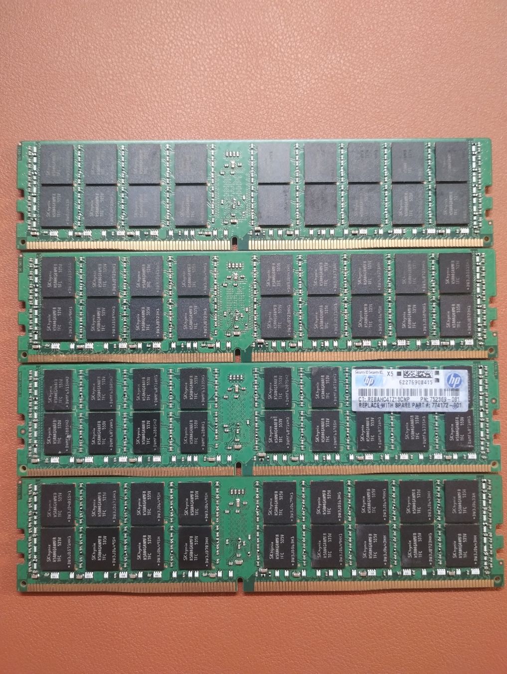 64GB (4x 16GB) DDR4 RAM 2Rx4 PC4 2133P RA0 10 Typ EEC (Gebraucht) in ...