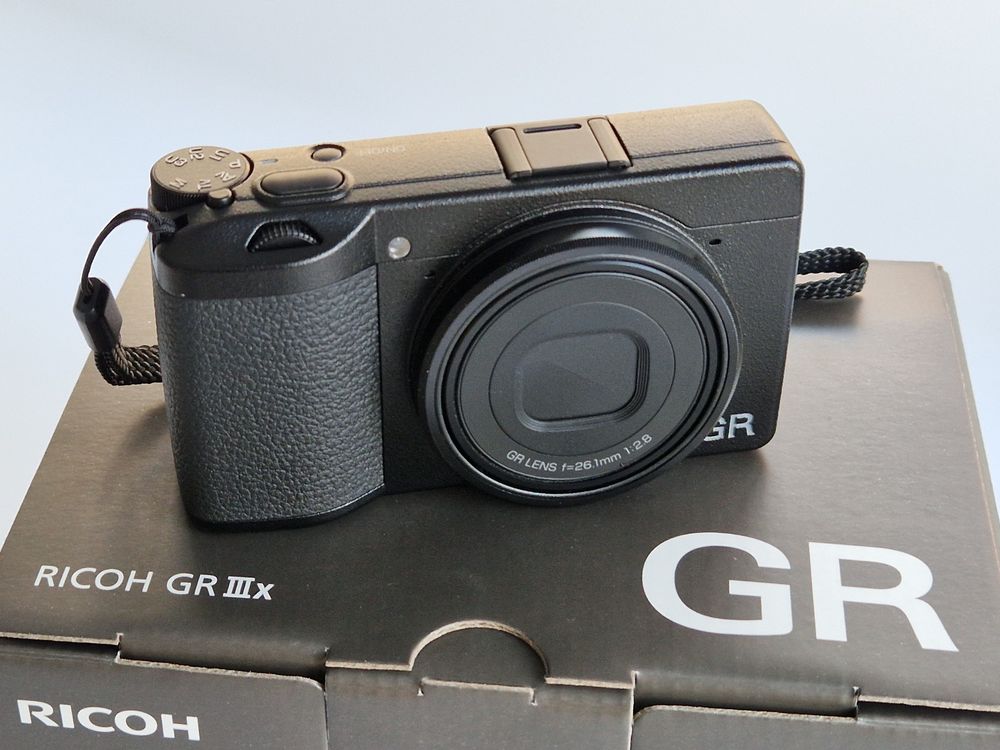 RICOH GR IIIx (Neu (gemäss Beschreibung)) in Wolhusen für CHF 820 – mit ...