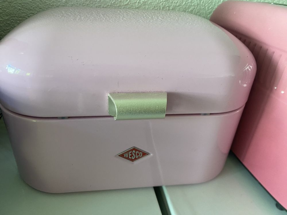 Retro Wesco Bread Box: Pink Kitchen Storage Essential! (51) (Gebraucht ...