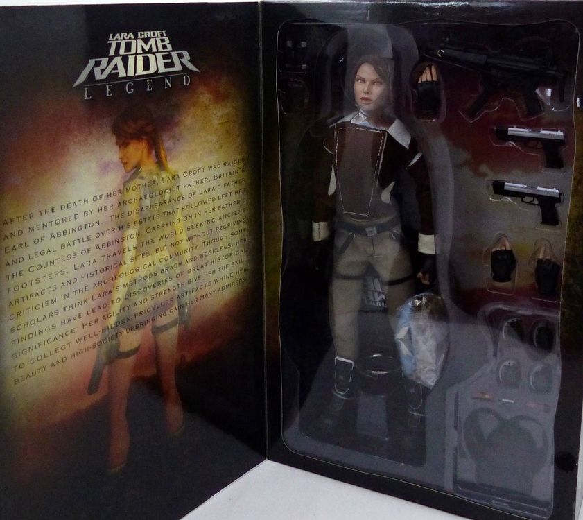 LARA CROFT TOMB RAIDER LEGEND SIDESHOW 1:6 FIGURE 12" (Gebraucht) in ...