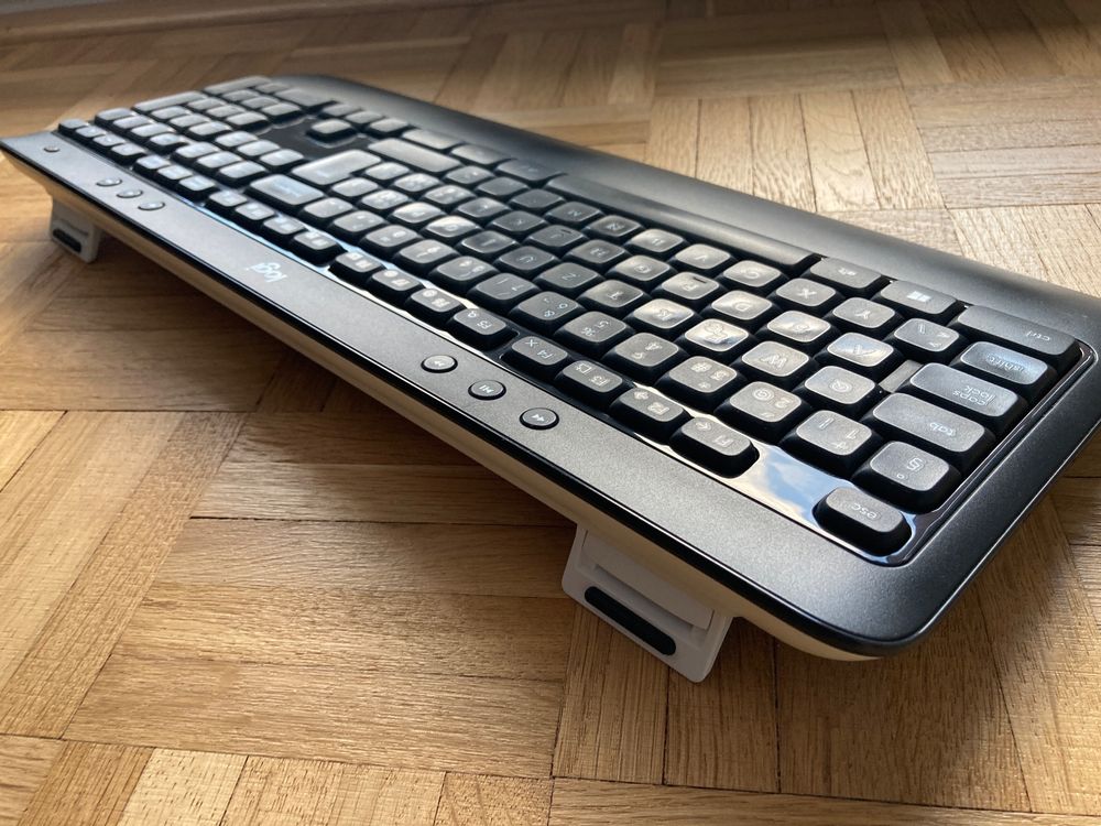 Logitech K540 Bluetooth Tastatur und Maus M310 CH-Layout (Gebraucht) in ...