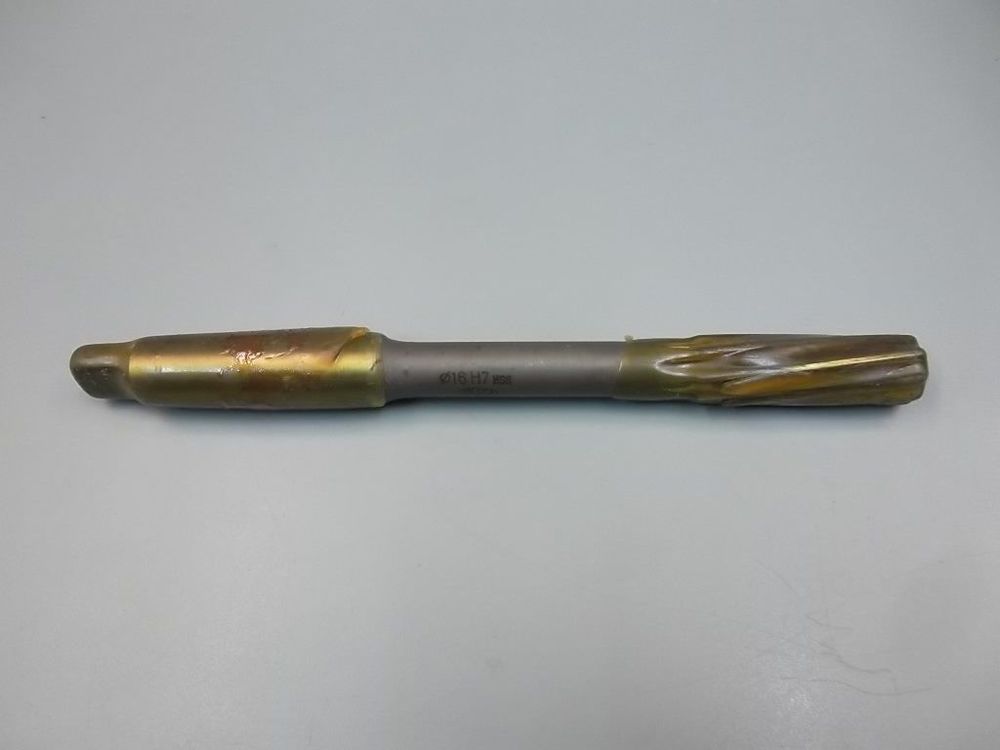 Reibahle HSS Ø 16 H7 MK2 NEU (Neu und originalverpackt) in Dübendorf für CHF 7 – mit Lieferung ...