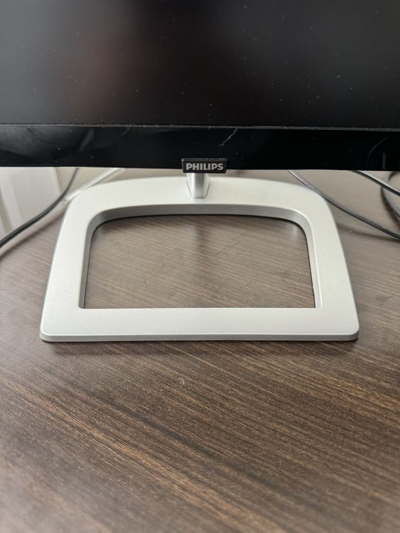 Philips 246E LCD Monitor, 24 Zoll | Kaufen auf Ricardo