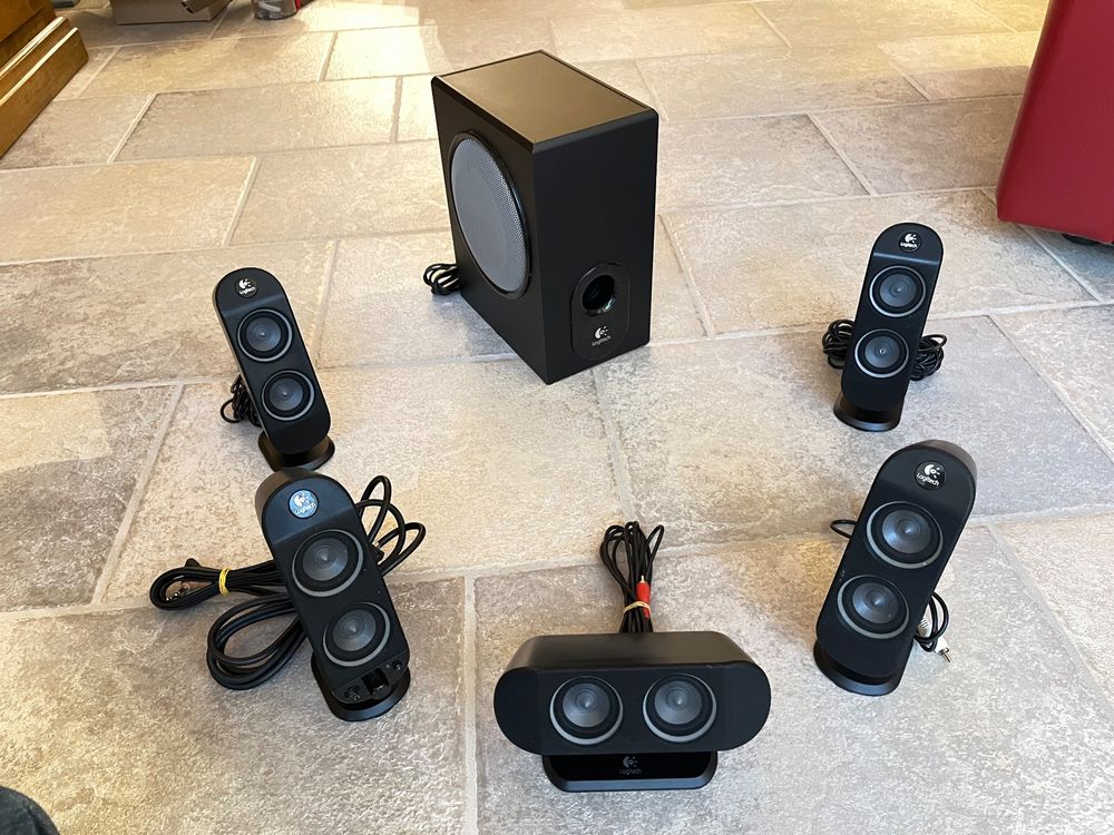 Logitech X-530 5.1 Surround- Lautsprechersystem (Gebraucht) in ...