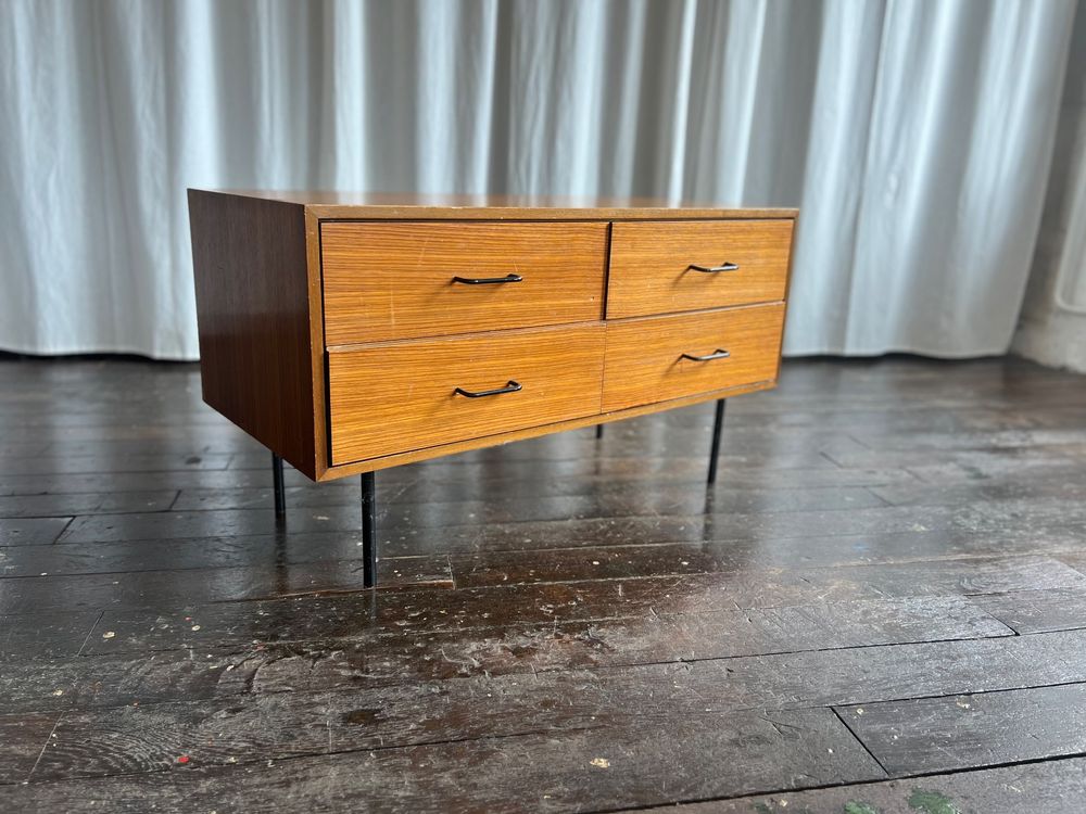 Vintage Lager-Sale: 60er Kommode gross (Gebraucht) in Kilchberg ZH für ...