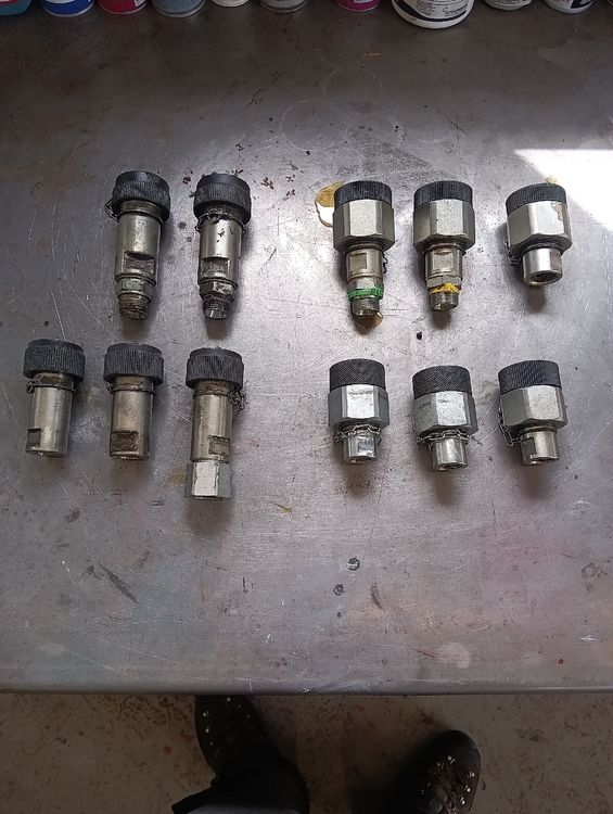 Roflex Kupplungen 1/2" und 3/4" (Gebraucht) in Vorderthal für CHF 750 – mit Lieferung auf ...