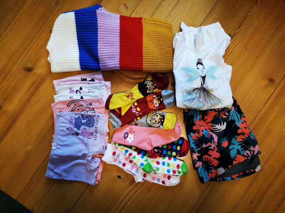 Kleiderpacket 7-ca.9Jährig Mädchen | Kaufen auf Ricardo