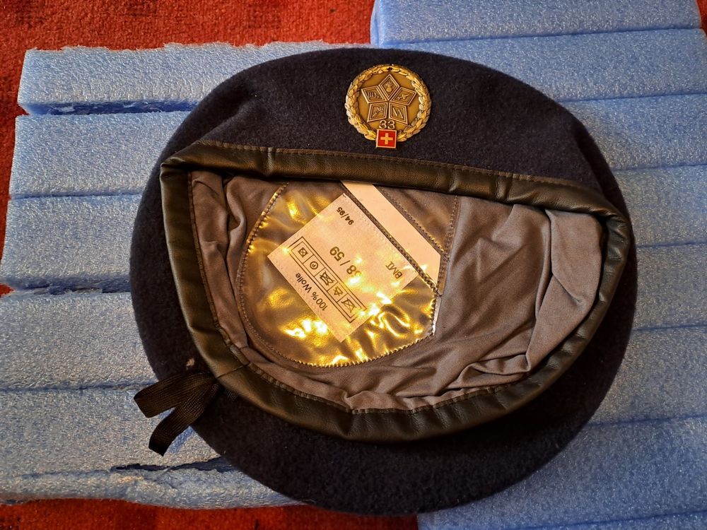 Barett der Fliegerabwehr Brigade 33 , Neuwertig | Kaufen auf Ricardo