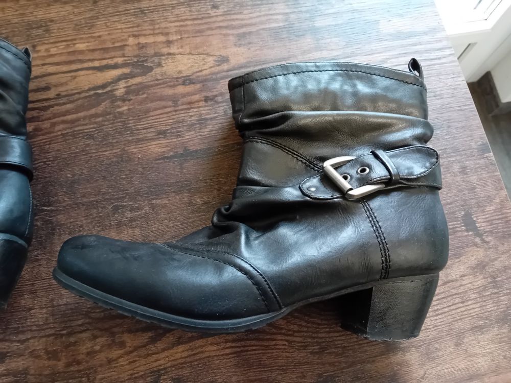 Bottine t39 (D'occasion) à St-Imier pour CHF 2 – avec livraison ...