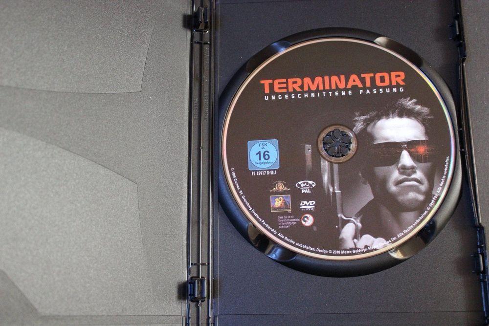 TERMINATOR 1 - UNCUT Arnold Schwarzenegger DVD James Cameron (Gebraucht ...