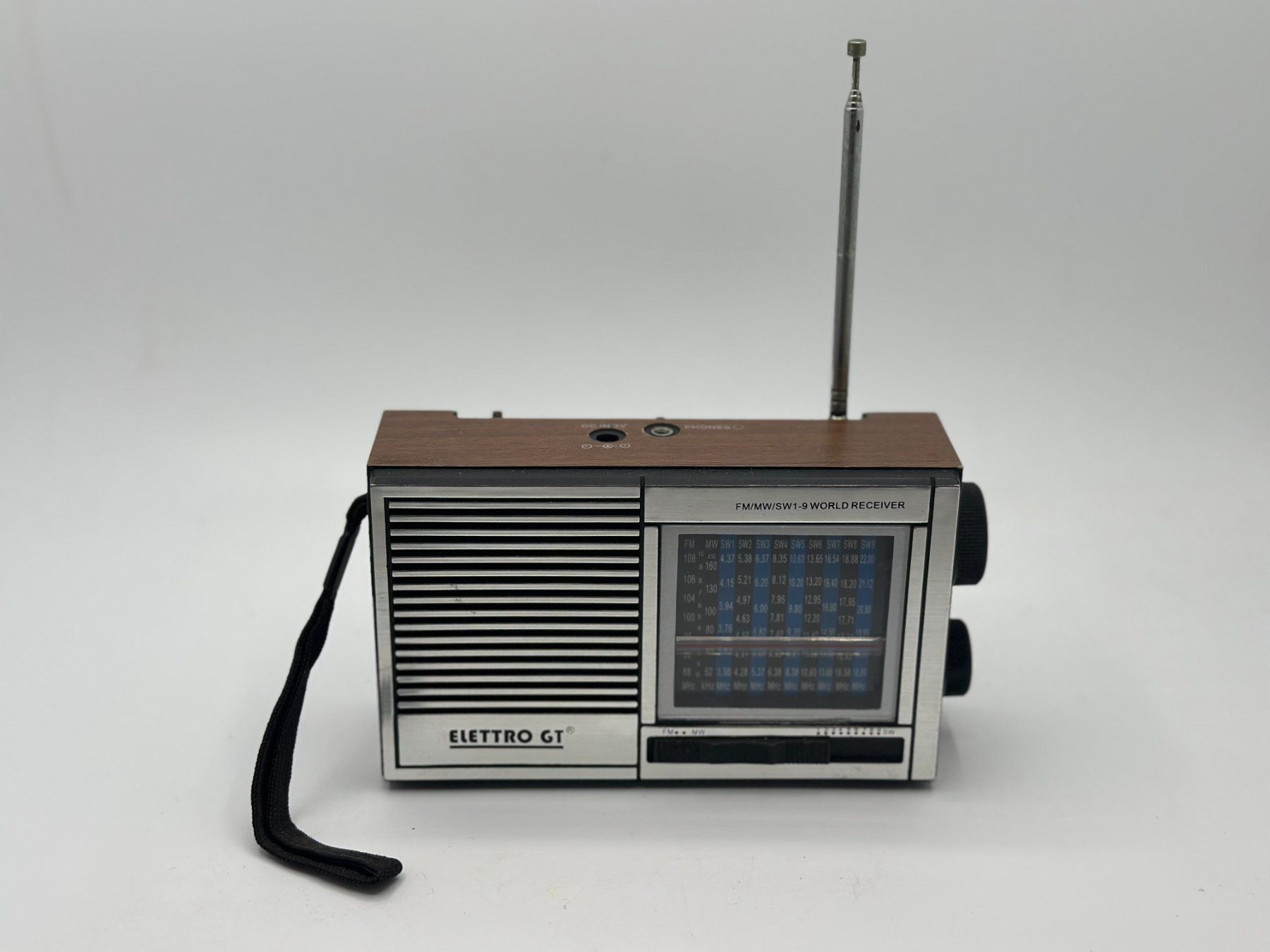 RADIO Vintage of 1989 ! Electro GT + Test OK ! FM/Transistor (D ...