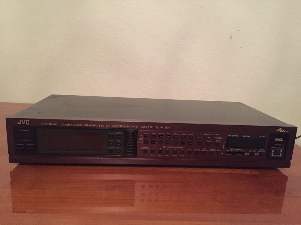JVC SEA-RM20 EQUALIZER FÜR KENNER!! (Gebraucht) in Zürich für CHF 59 – mit Lieferung auf Ricardo ...