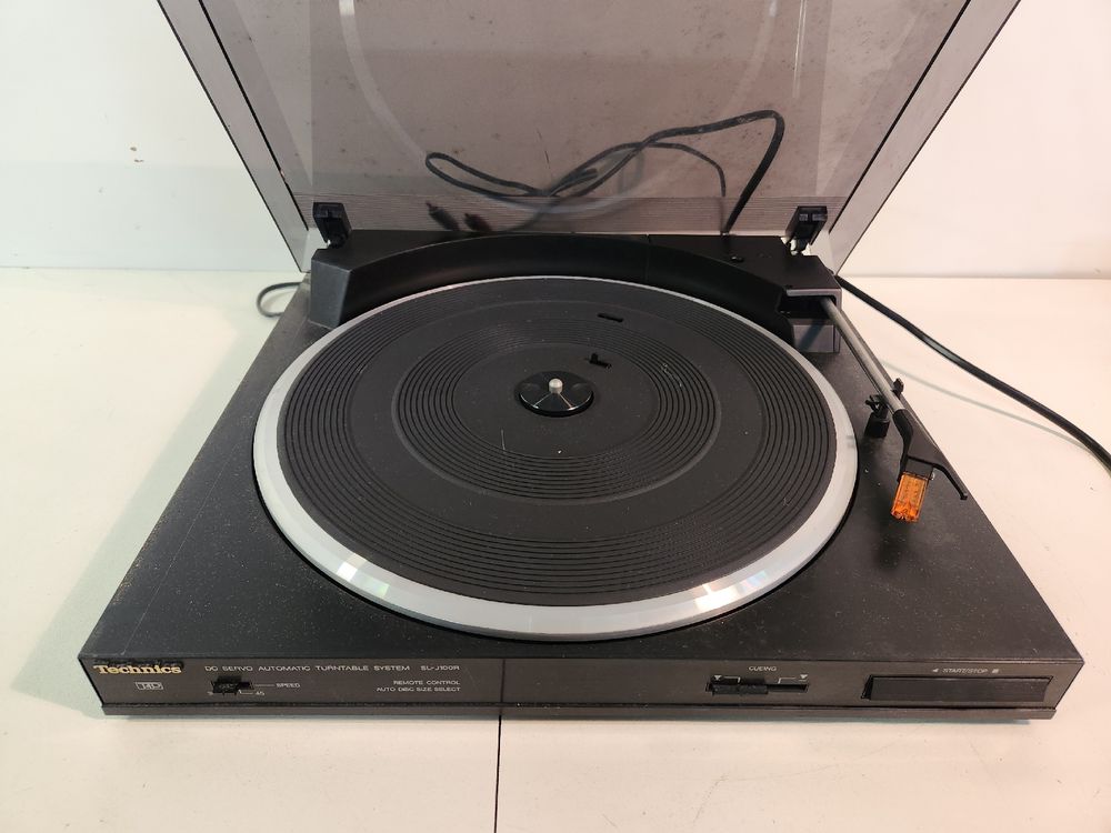 Technics Plattenspieler SL-J100R und Zubehör R60 (Gebraucht) in Künten ...