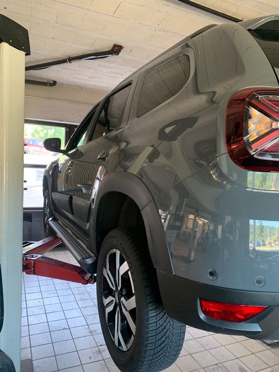 Trittbrettsatz für Duster (Gebraucht) in Glattfelden für CHF 1 – nur Abholung auf Ricardo kaufen