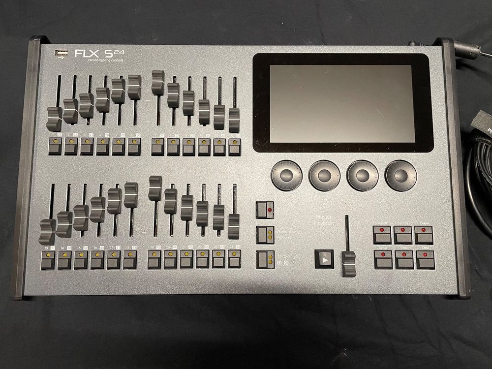 Zero 88 FLX S24 2U Lichtmischpult | Kaufen auf Ricardo