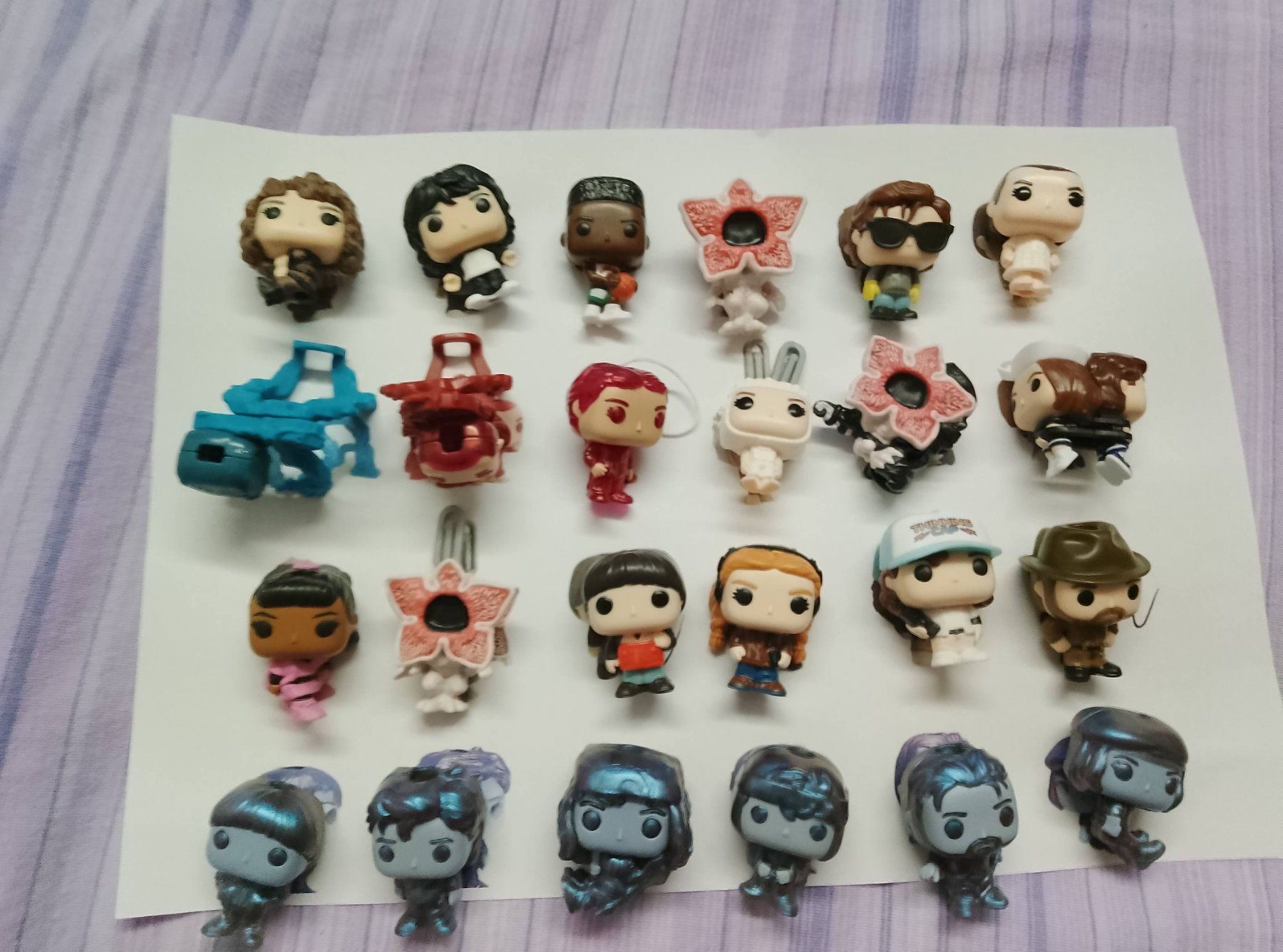Stranger Things Funko Pop Kinder Joy - Komplett Set (Neu (gemäss ...