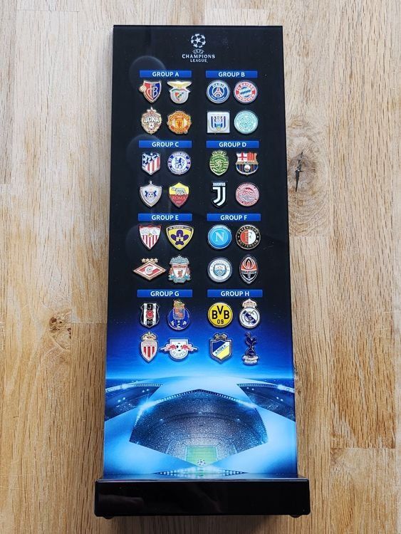 Pin Set UEFA Champions League 2017 / 18 /// 32 Pins Fussball (Neu ...
