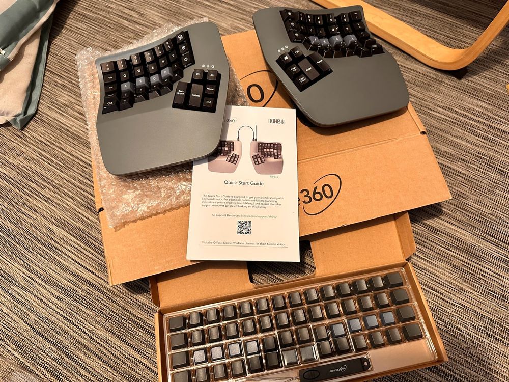 Kinesis Advantage 360 (wired) + blank keycaps (Neu und originalverpackt ...