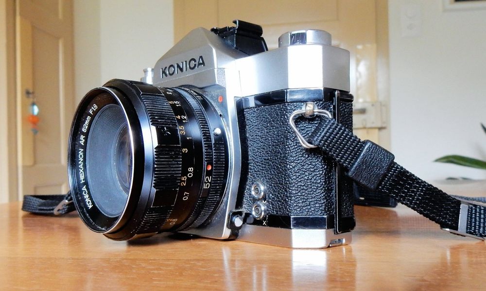Vintage Kamera Konica mit viel Zubehör (Gebraucht) in Burgdorf für CHF ...
