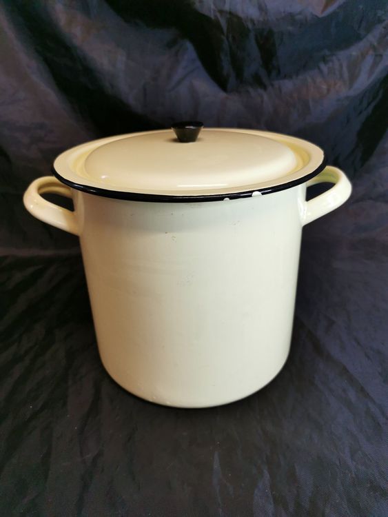 Email Pfanne (Gebraucht) in Uttigen für CHF 15 – mit Lieferung auf Ricardo kaufen