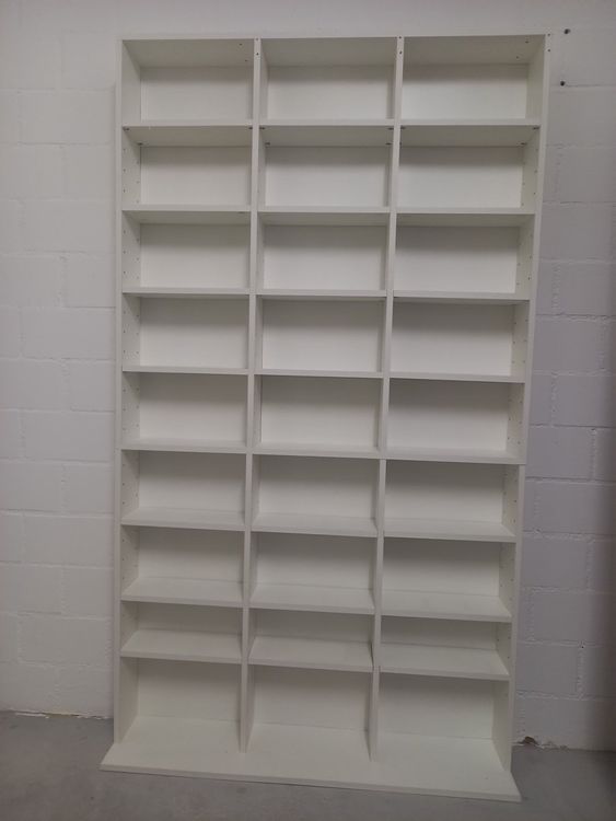 CD-Regal weiss Holz (Gebraucht) in Eschbach für CHF 35 – nur Abholung ...