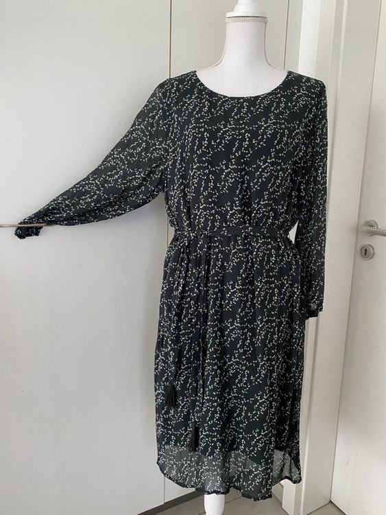 Wunderschönes Kleid von NILE, Gr. XL. Neu. 100% Viskose. (Neu und originalverpackt) in Siselen ...