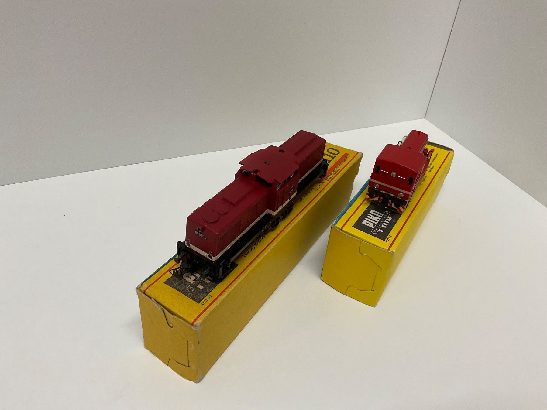 Piko Loks BN15 und BR110 alt und Bespielt in H0 (Gebraucht) in Chur für ...