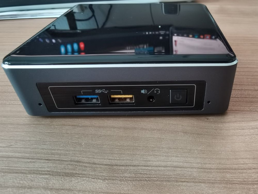 NUC7i5BNK 8GB RAM 256GB SSD mit Windows 11 Pro! | Kaufen auf Ricardo