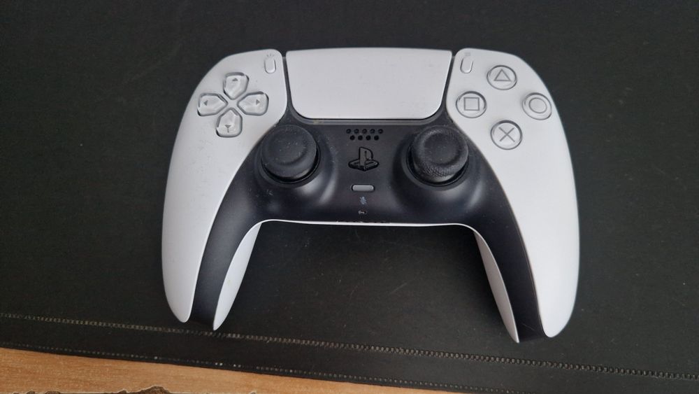 Sony DualSense Wireless-Controller Weiss (Neu (gemäss Beschreibung)) in Flawil für CHF 40 – mit ...