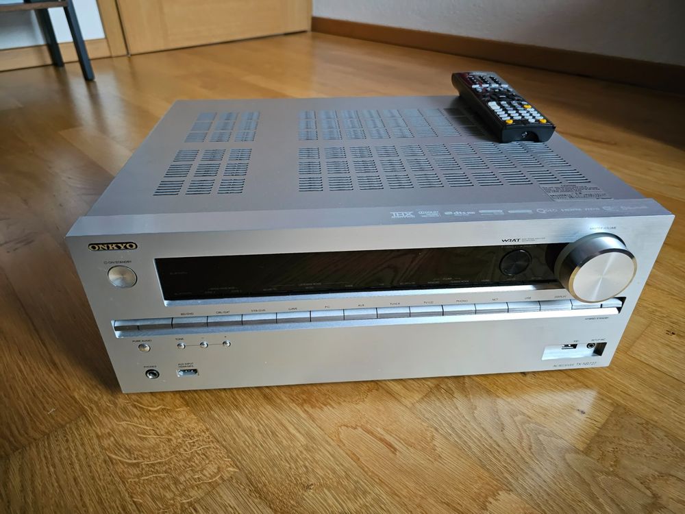 Onkyo AV Receiver TX-NR727 7.2 Surround silber gebraucht (Gebraucht) in ...