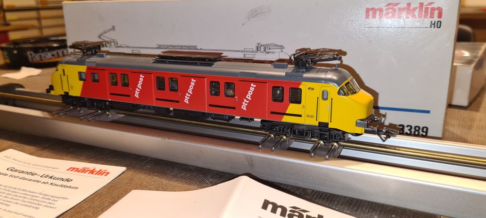 Märklin 3389 Märklin 3389 PTT Post Triebwagen der NS (Neu (gemäss ...