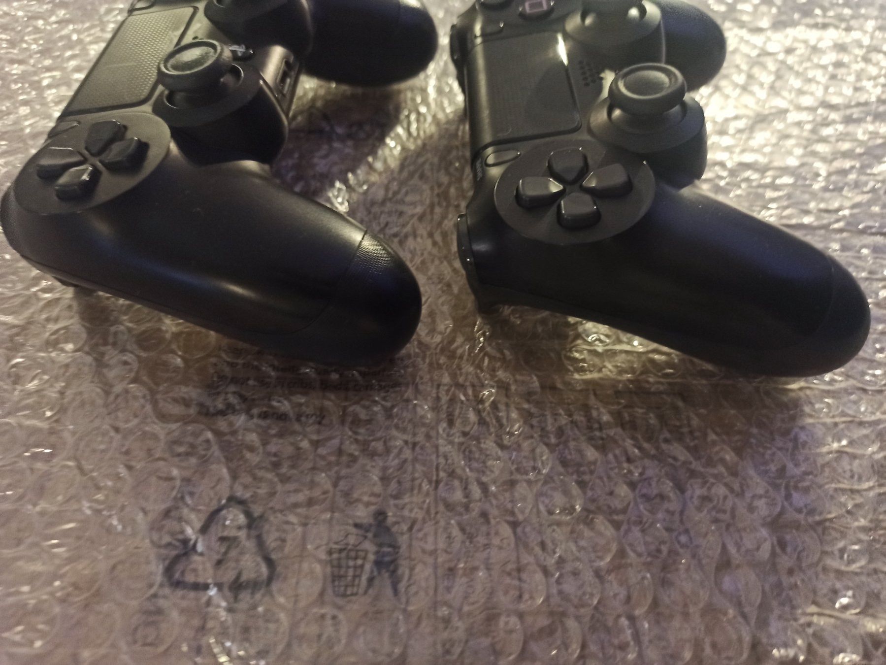 2x Original Controller Sony PS4 Wireless DualShock 4 V2 (Gebraucht) in ...