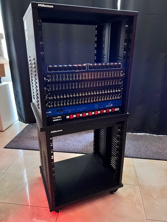 AMT8, Neutrik patch bays, 2 x 12HE Millenium Racks, Switch | Kaufen auf ...