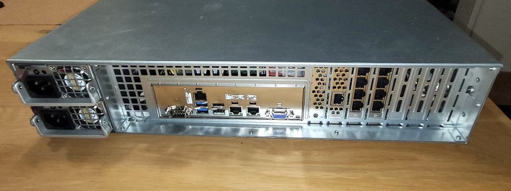 Supermicro CSE-825MTQ, E3-1220V3, 16GB, Areca RAID | Kaufen auf Ricardo