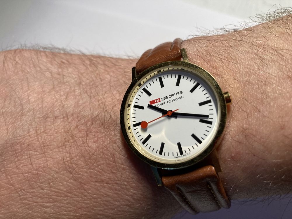 Mondaine ecoquartz Sbb uhr 33 mm (Gebraucht) in Glattbrugg für CHF 60 ...