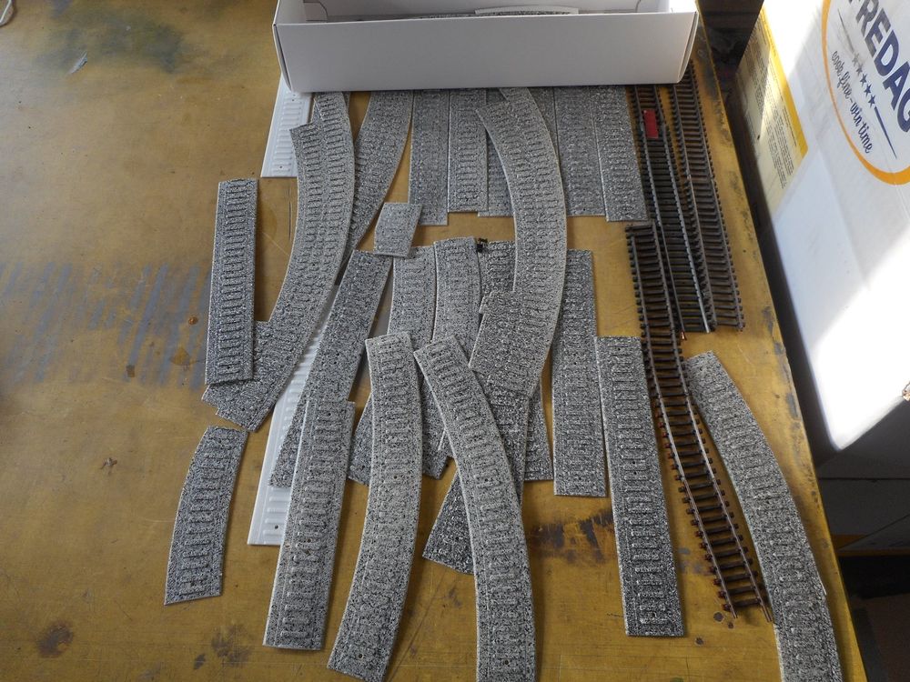 Kleinbahn, über 200x Gleise, Weichen usw. (Gebraucht) in Bretzwil für ...