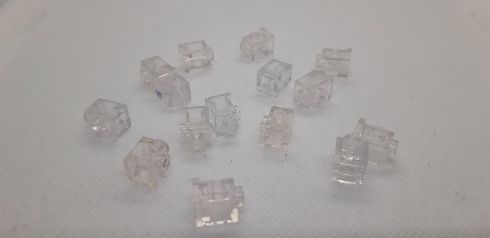 Lego 15 Stk. Angular Brick 1x1 (trans-clear) | Kaufen auf Ricardo