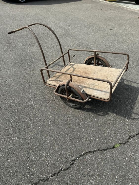 Veloanhänger Occasion (Gebraucht) in LENZBURG für CHF 17 – nur Abholung auf Ricardo kaufen