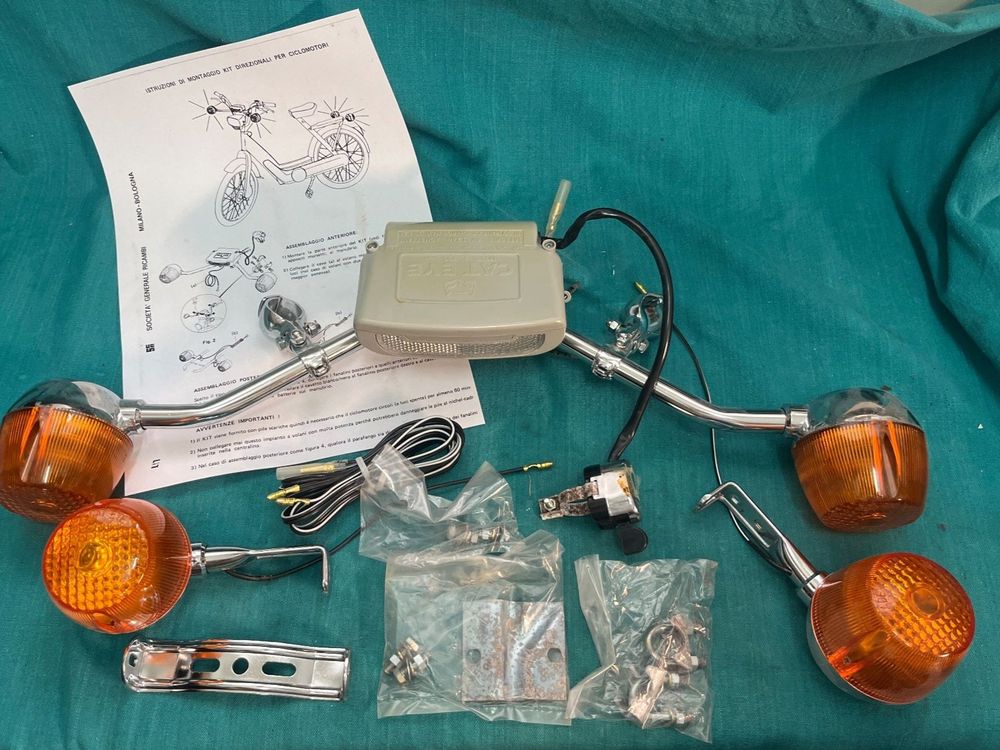 Piaggio Ciao Blinker Anlage NOS Vintage Cat Eye bl-700 Blink | Kaufen ...