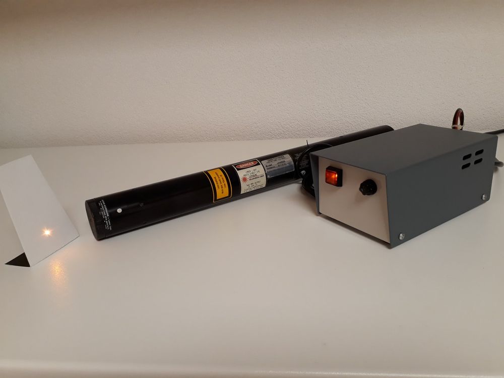 Laser Gaslaser HeNe gelb/orange 594nm mit Netzteil 230V (Gebraucht) in ...