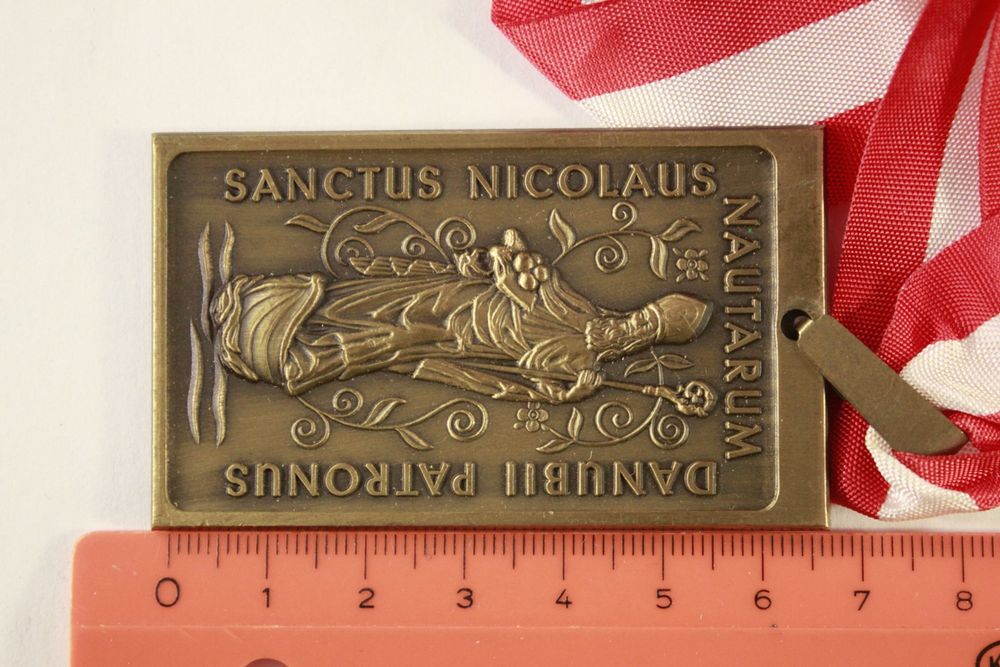 Medaille Sanctus Nicolaus (Gebraucht) in La plaine für CHF 5 – mit ...